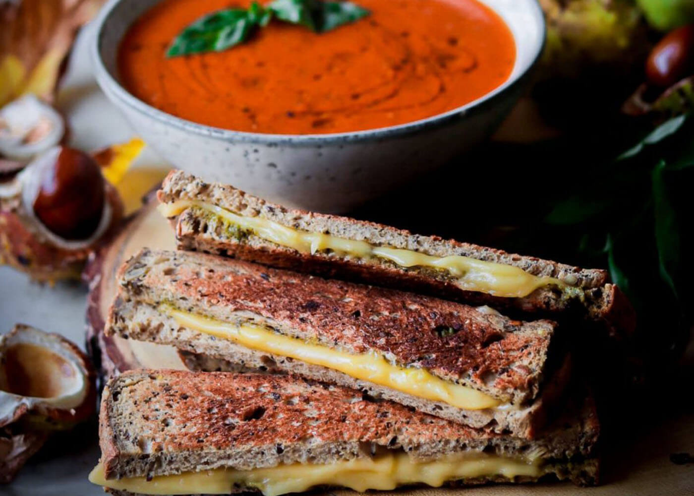 Roasted Tomato Garlic And Basil Soup With Cheesy Pesto Dippers Bfree
